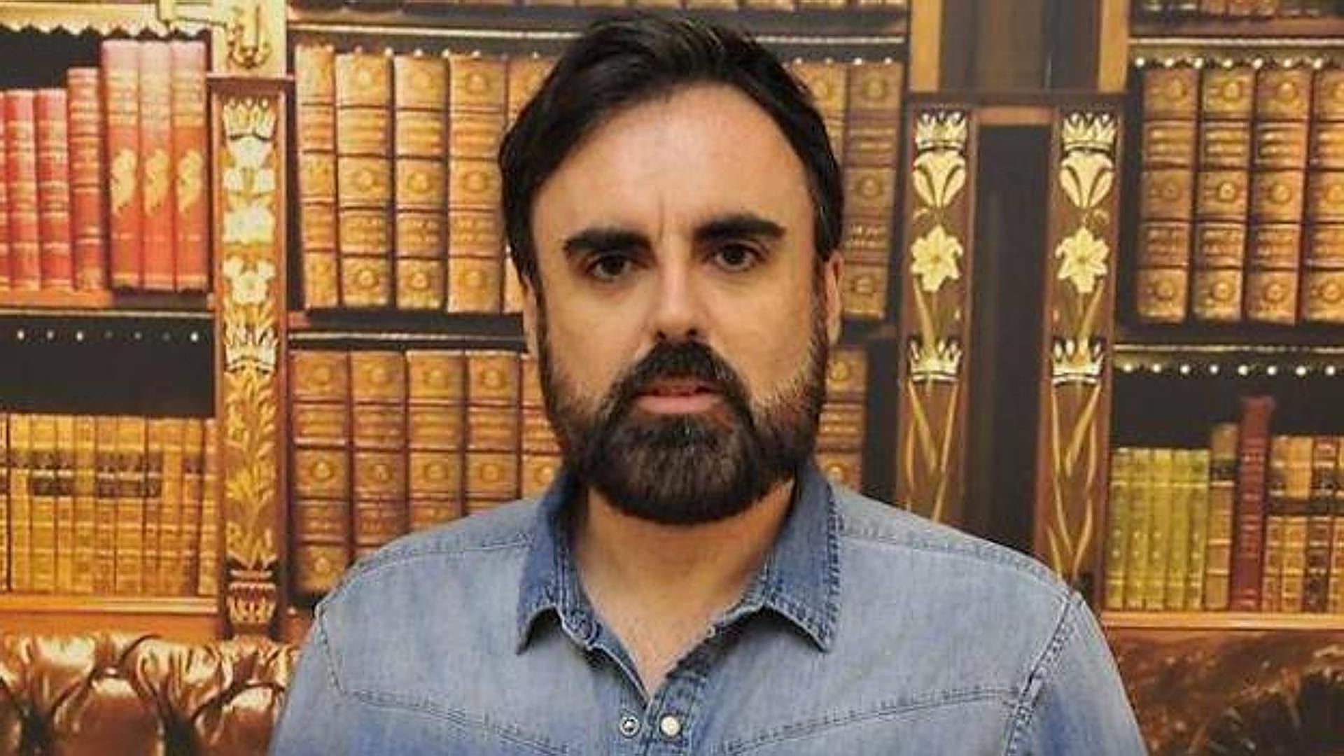 Leonardo Cano gana el Premio de Novela Ciudad de Barbastro con 'Este es el núcleo' | La Verdad